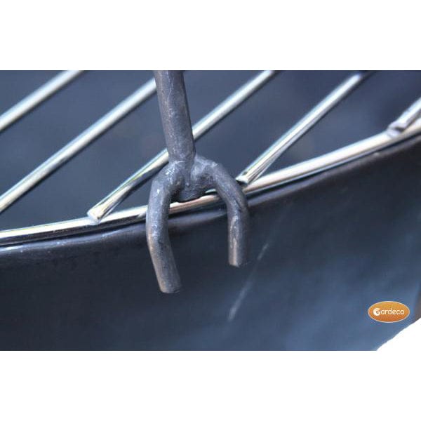 Gardeco Galvanised Steel Cooking Tripod For Use On Firepits ...